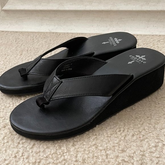 Gypsy Soule | Shoes | Gypsy Soule Crossed Y2k Black Platform Flipflops ...